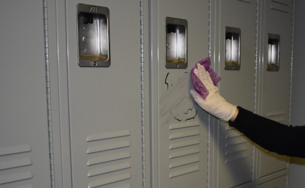 Dispatch™ Graffiti Wipes - Graffiti Remover Wipes - State Industrial ...